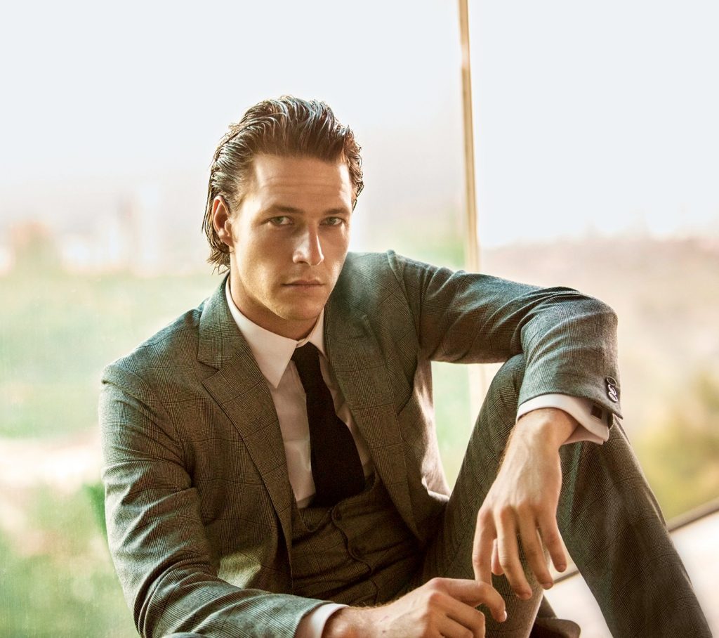 Luke Bracey - Biography, Height & Life Story | Super Stars Bio
