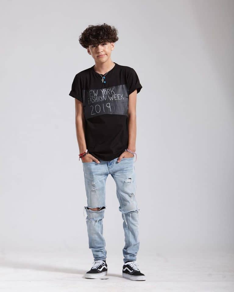 Marc Gomez - Biography, Height & Life Story | Super Stars Bio