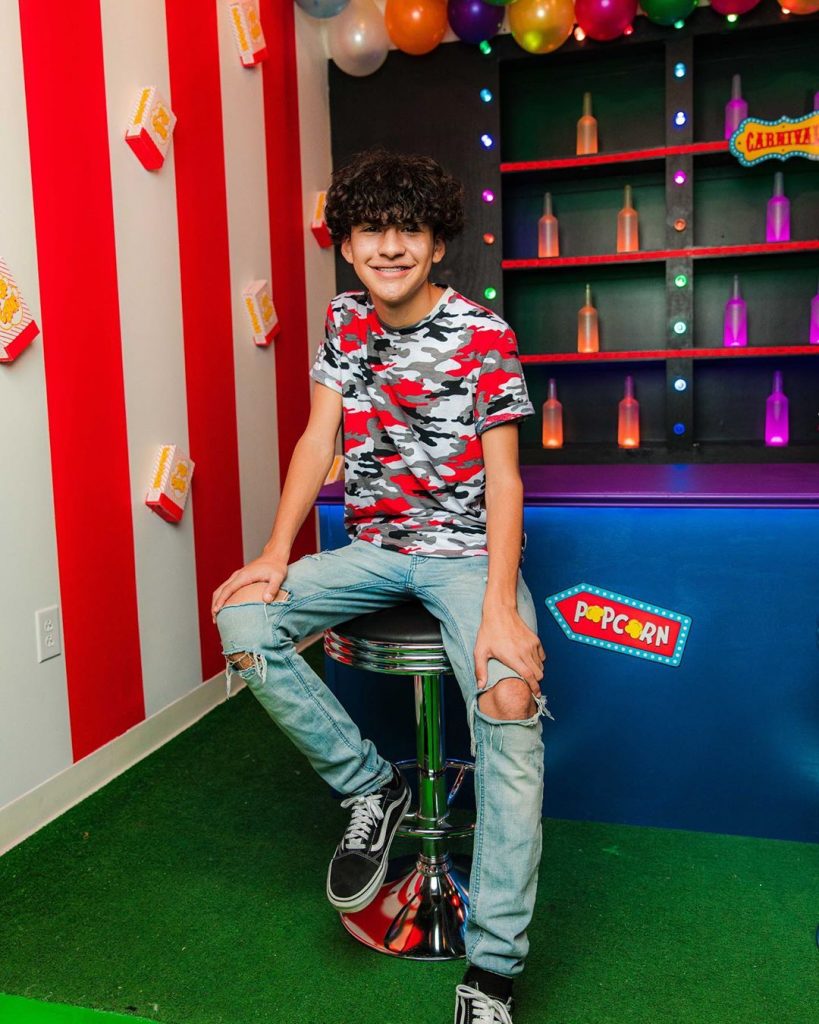 Marc Gomez - Biography, Height & Life Story | Super Stars Bio
