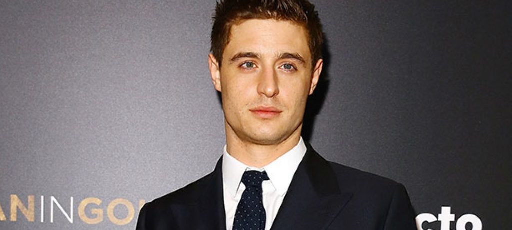 Max Irons - Biography, Height & Life Story | Super Stars Bio