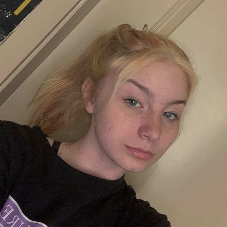 Meredith Reeves - Biography, Height & Life Story | Super Stars Bio