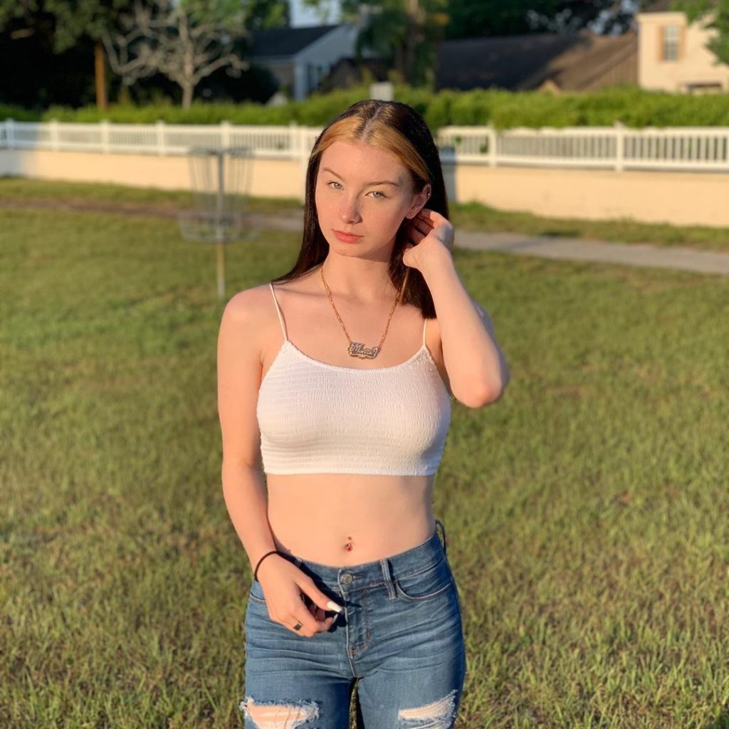 Meredith Reeves - Biography, Height & Life Story | Super Stars Bio