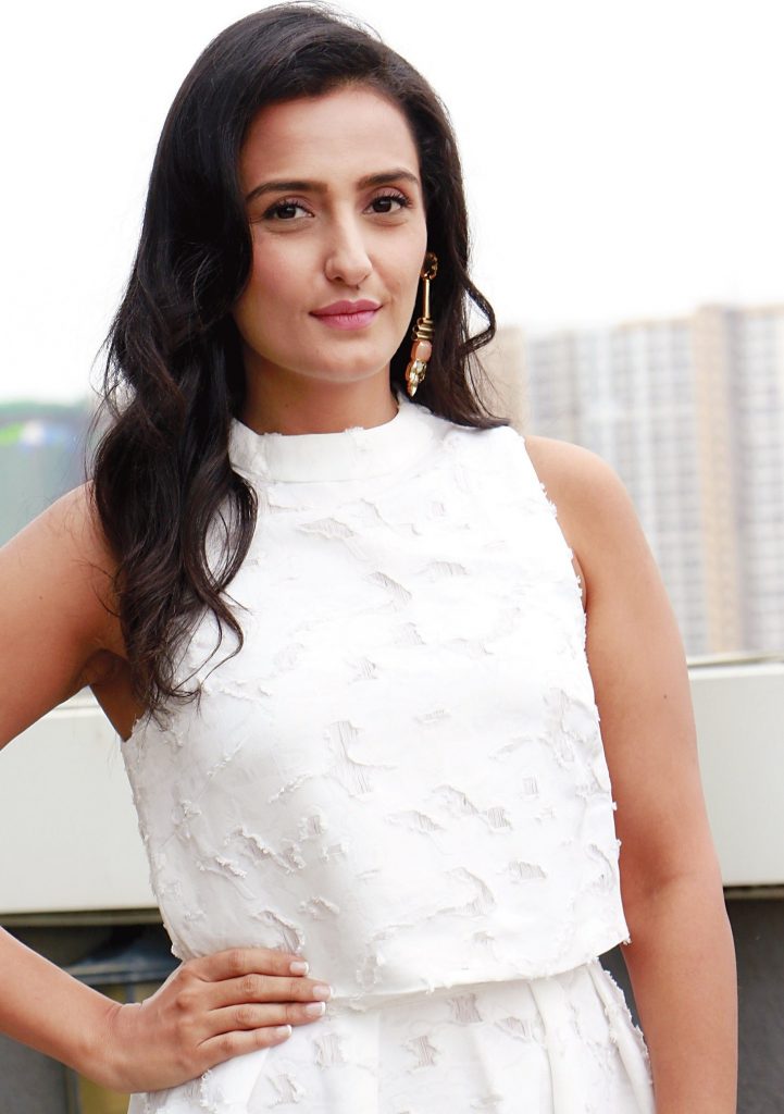 Momal Sheikh - Biography, Height & Life Story | Super Stars Bio