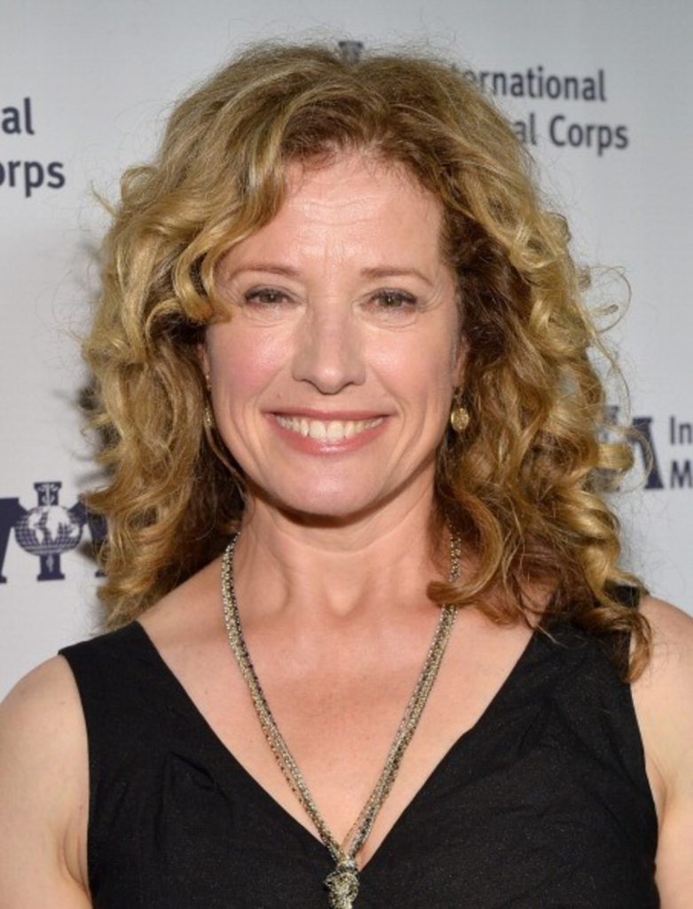 Nancy Travis - Biography, Height & Life Story | Super Stars Bio