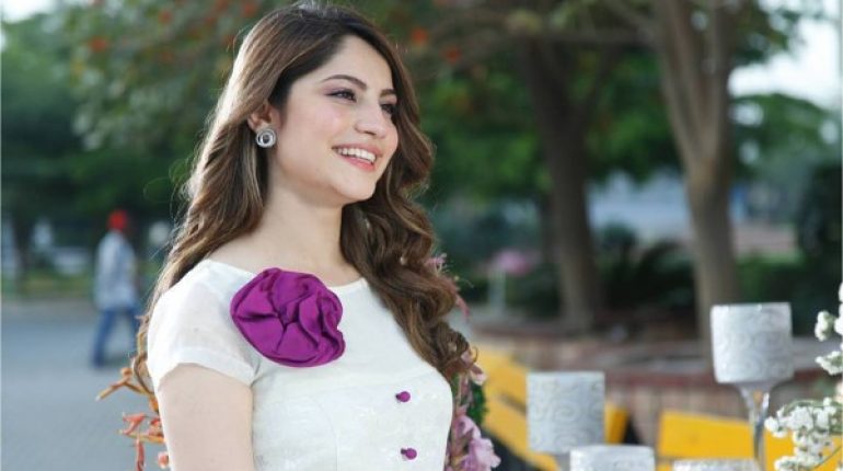 Neelum Muneer receives backlash for item song (ISPR- Kaaf Kangana film ...