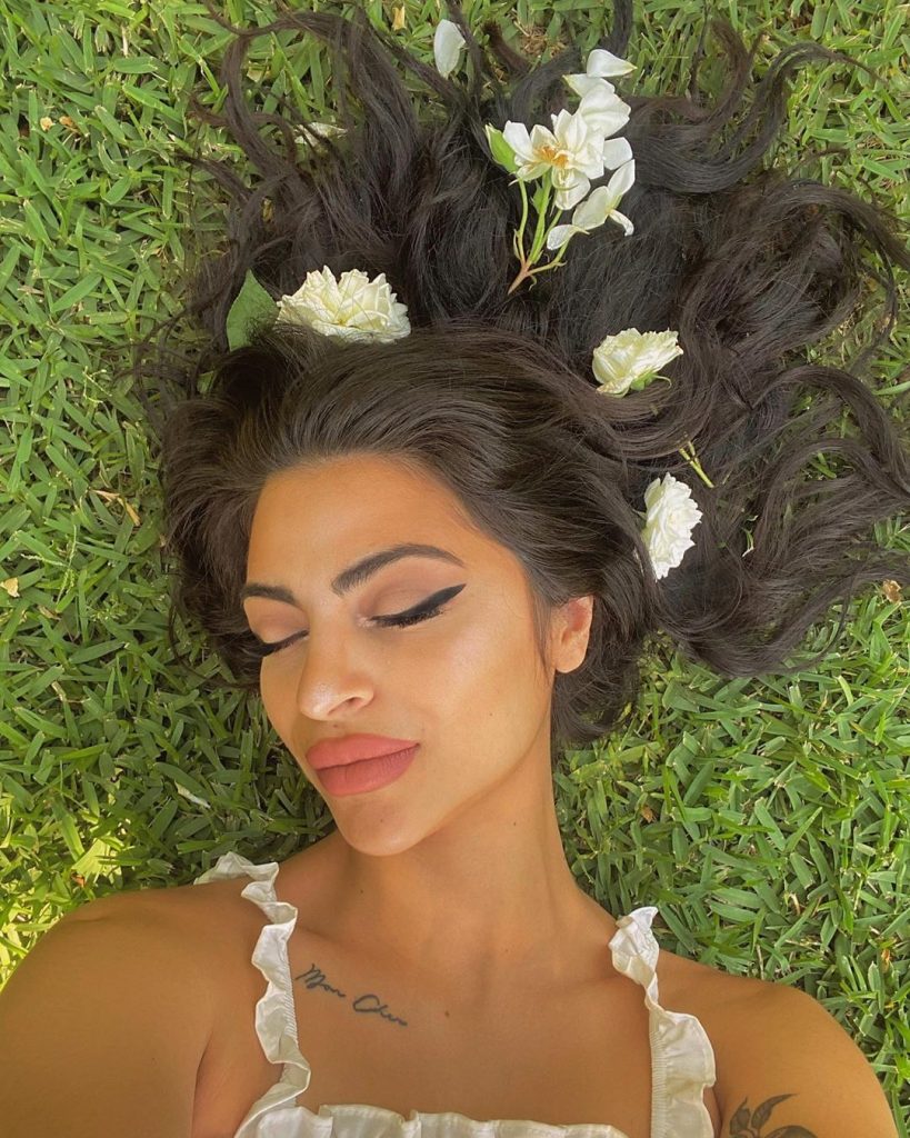 Newsha Syeh - Biography, Height & Life Story | Super Stars Bio