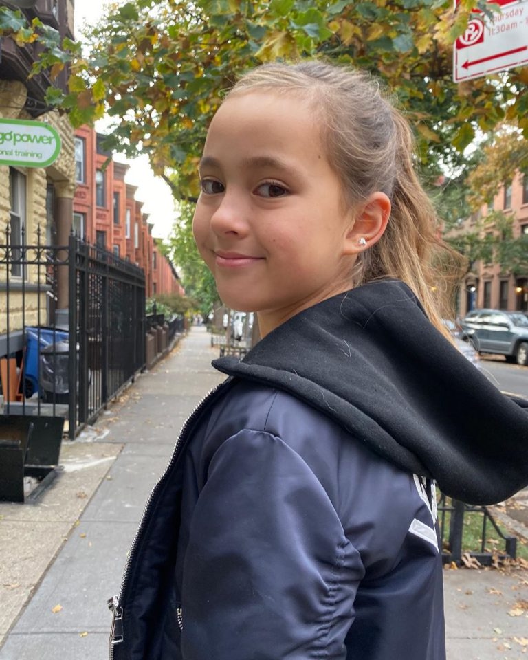 Nuala Chee - Biography, Height & Life Story | Super Stars Bio