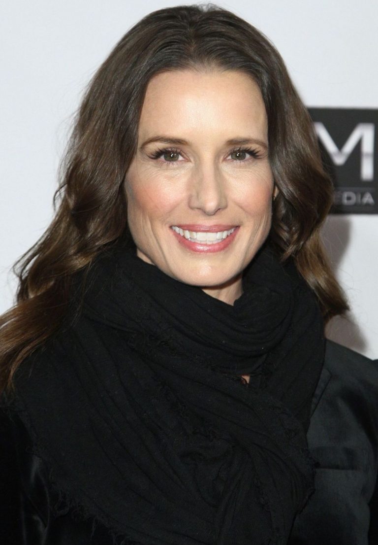 Shawnee Smith - Biography, Height & Life Story | Super Stars Bio