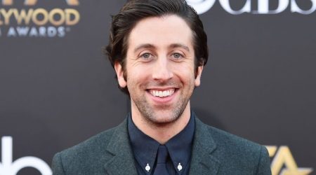 Simon Helberg - Biography, Height & Life Story | Super Stars Bio
