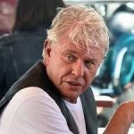 Tom Berenger - Biography, Height & Life Story | Super Stars Bio