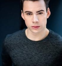 Andrew Sullivan - Biography, Height & Life Story | Super Stars Bio