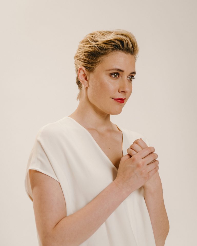 Greta Gerwig - Biography, Height & Life Story | Super Stars Bio