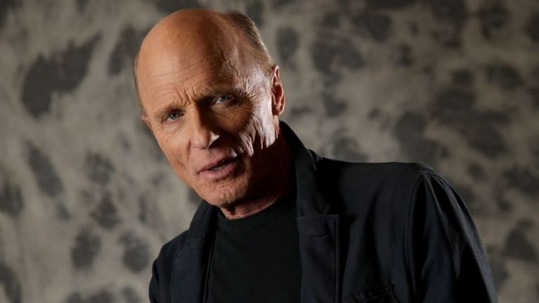 Ed Harris - Biography, Height & Life Story | Super Stars Bio
