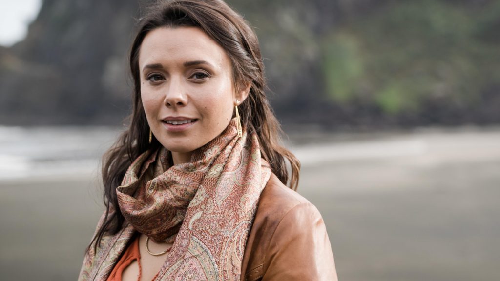 Anna Jullienne - Biography, Height & Life Story | Super Stars Bio