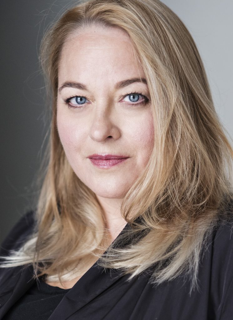 Beatie Edney - Biography, Height & Life Story | Super Stars Bio