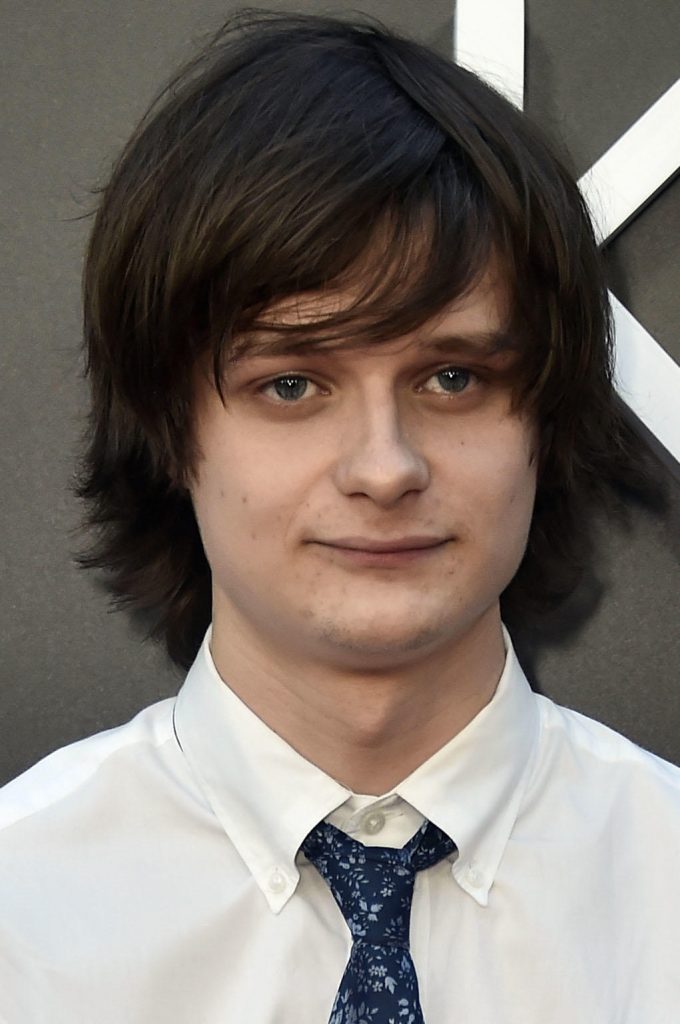 Charlie Tahan - Biography, Height & Life Story | Super Stars Bio