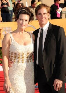 Chelsea Field - Biography, Height & Life Story | Super Stars Bio