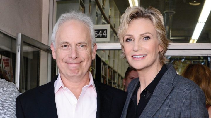 Christopher Guest - Biography, Height & Life Story | Super Stars Bio