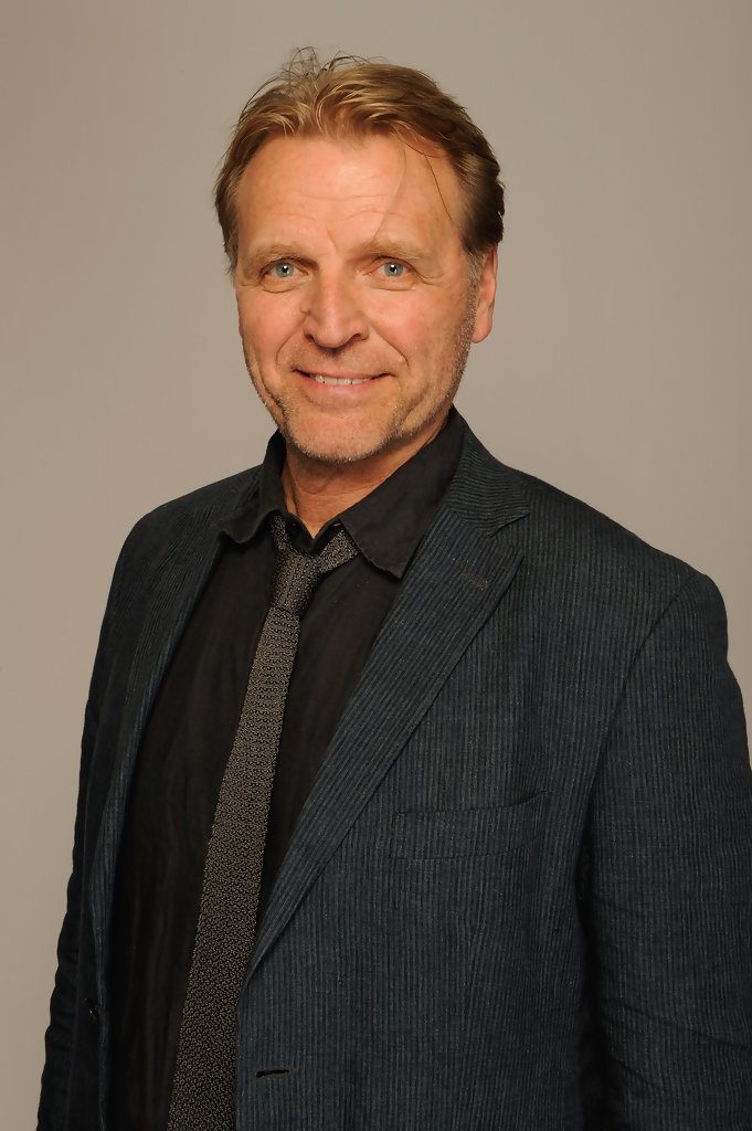 David Rasche - Biography, Height & Life Story | Super Stars Bio