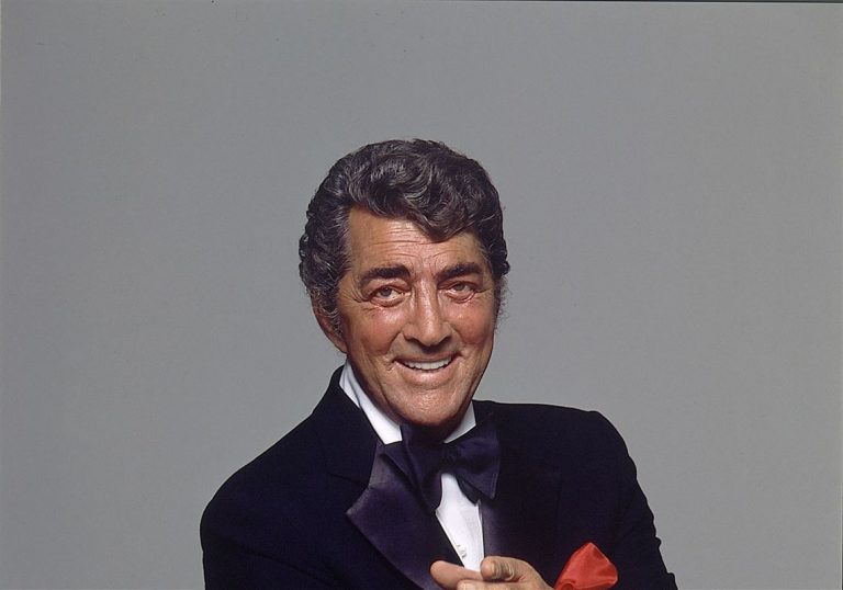 Dean Martin - Biography, Height & Life Story | Super Stars Bio