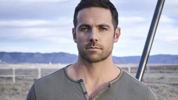 Dylan Bruce - Biography, Height & Life Story | Super Stars Bio