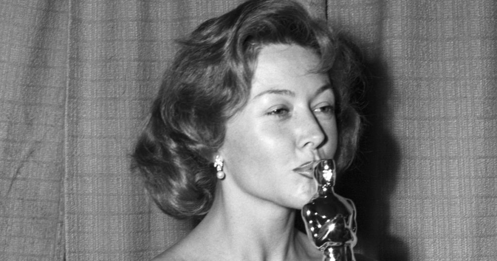 Gloria Grahame - Biography, Height & Life Story | Super Stars Bio