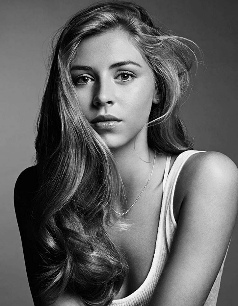 Hermione Corfield - Biography, Height & Life Story | Super Stars Bio