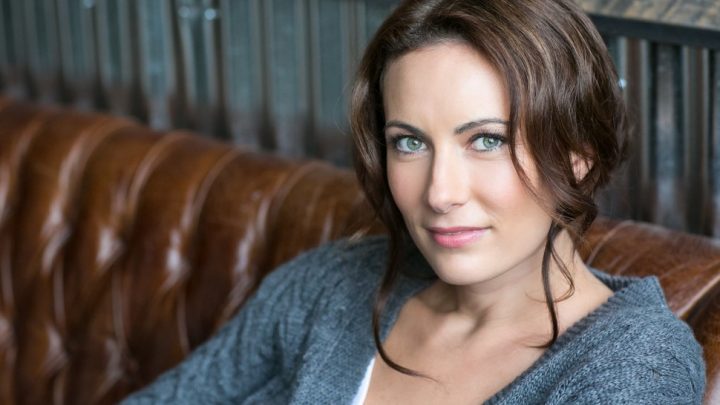 Laura Benanti - Biography, Height & Life Story | Super Stars Bio