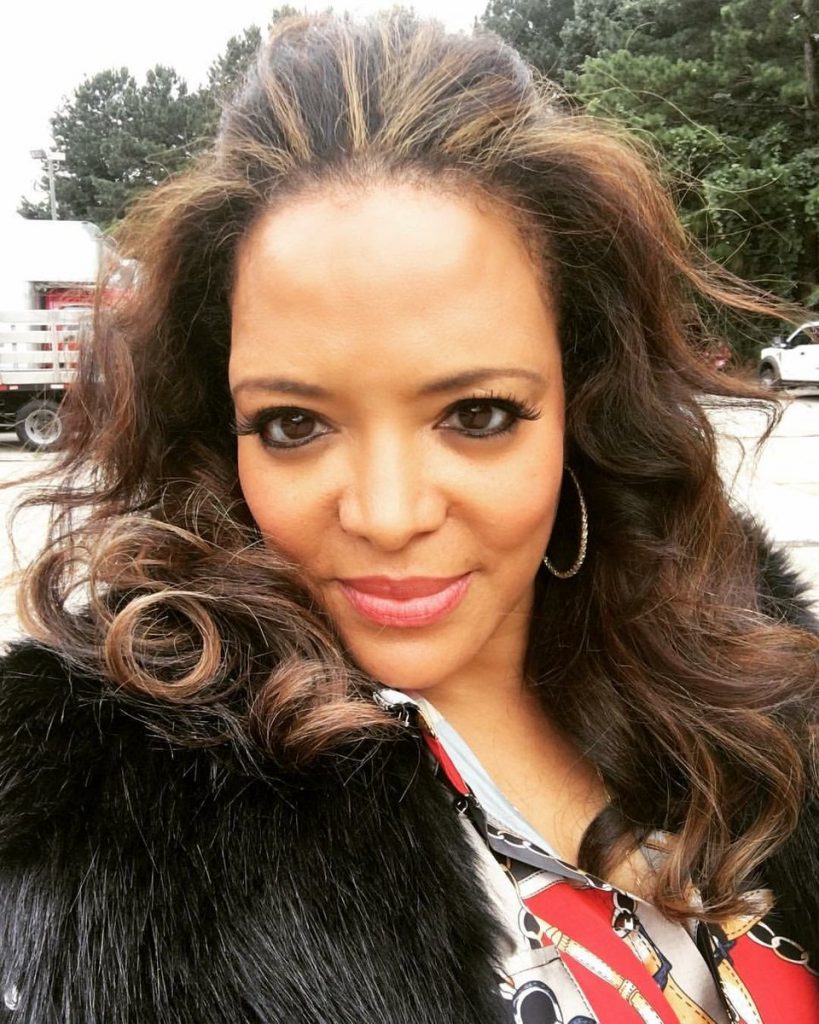 Lauren Vélez - Biography, Height & Life Story | Super Stars Bio