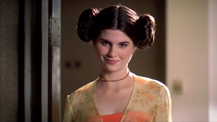 Lisa Jakub - Biography, Height & Life Story | Super Stars Bio