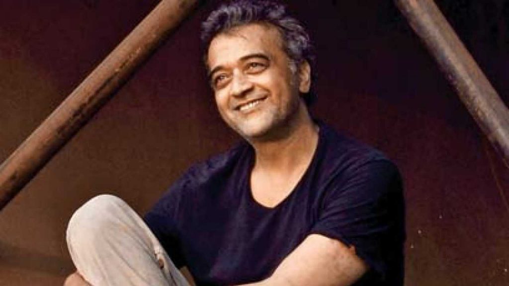 Lucky Ali says that online views doesn't excite me - Super Stars Bio