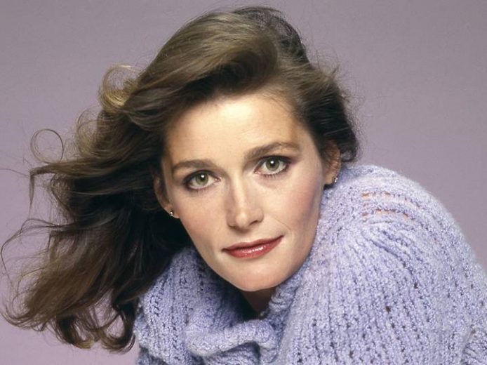 Margot Kidder - Biography, Height & Life Story | Super Stars Bio