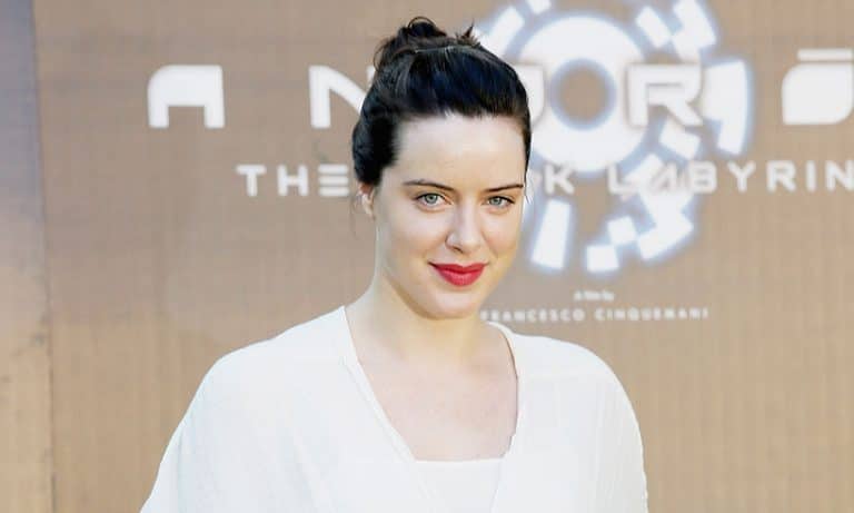Michelle Ryan - Biography, Height & Life Story | Super Stars Bio
