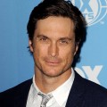 Oliver Hudson - Biography, Height & Life Story | Super Stars Bio
