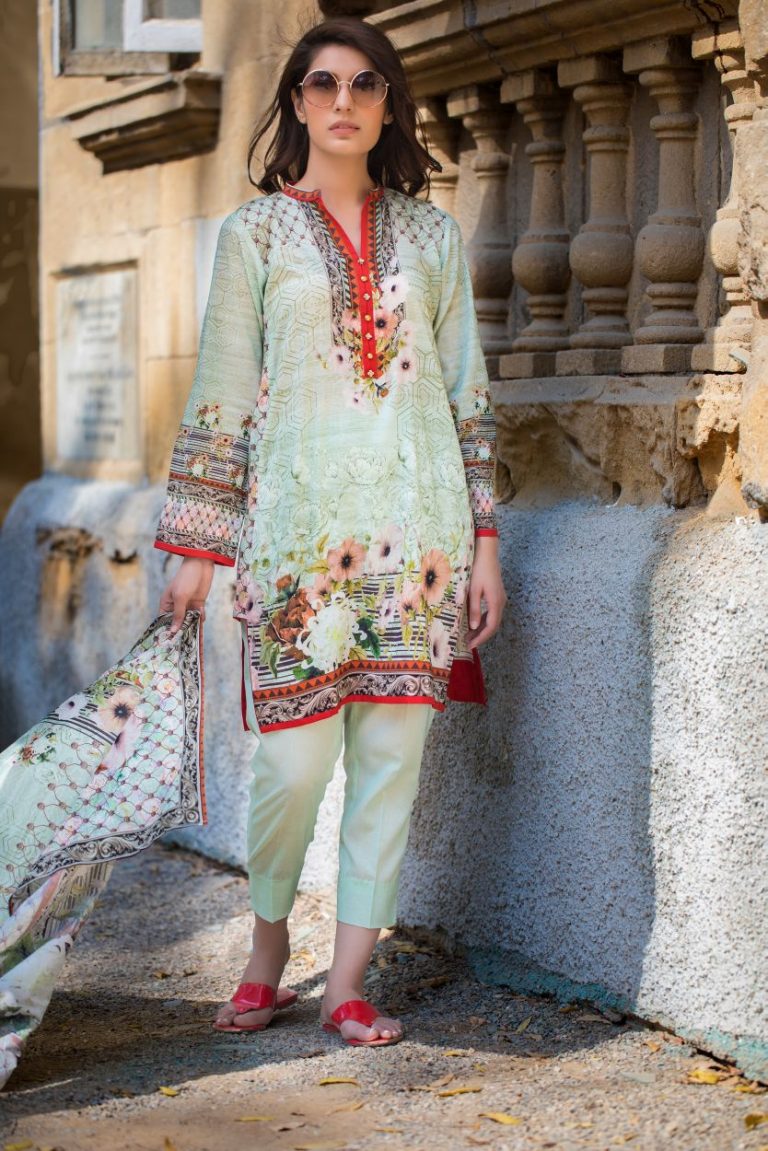 Saeeda Imtiaz - Biography, Height & Life Story | Super Stars Bio