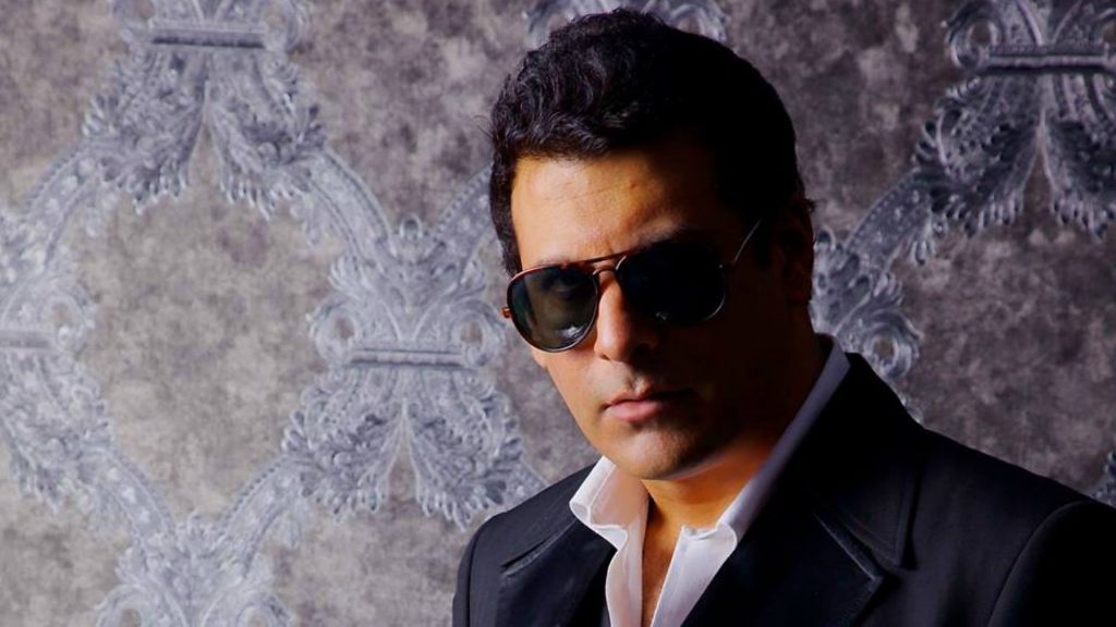 Shamoon Abbasi - Biography, Height & Life Story | Super Stars Bio