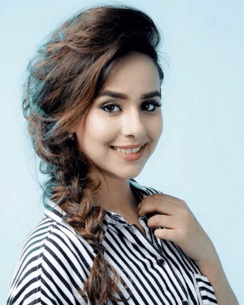 Sunanda Sharma - Biography, Height & Life Story | Super Stars Bio