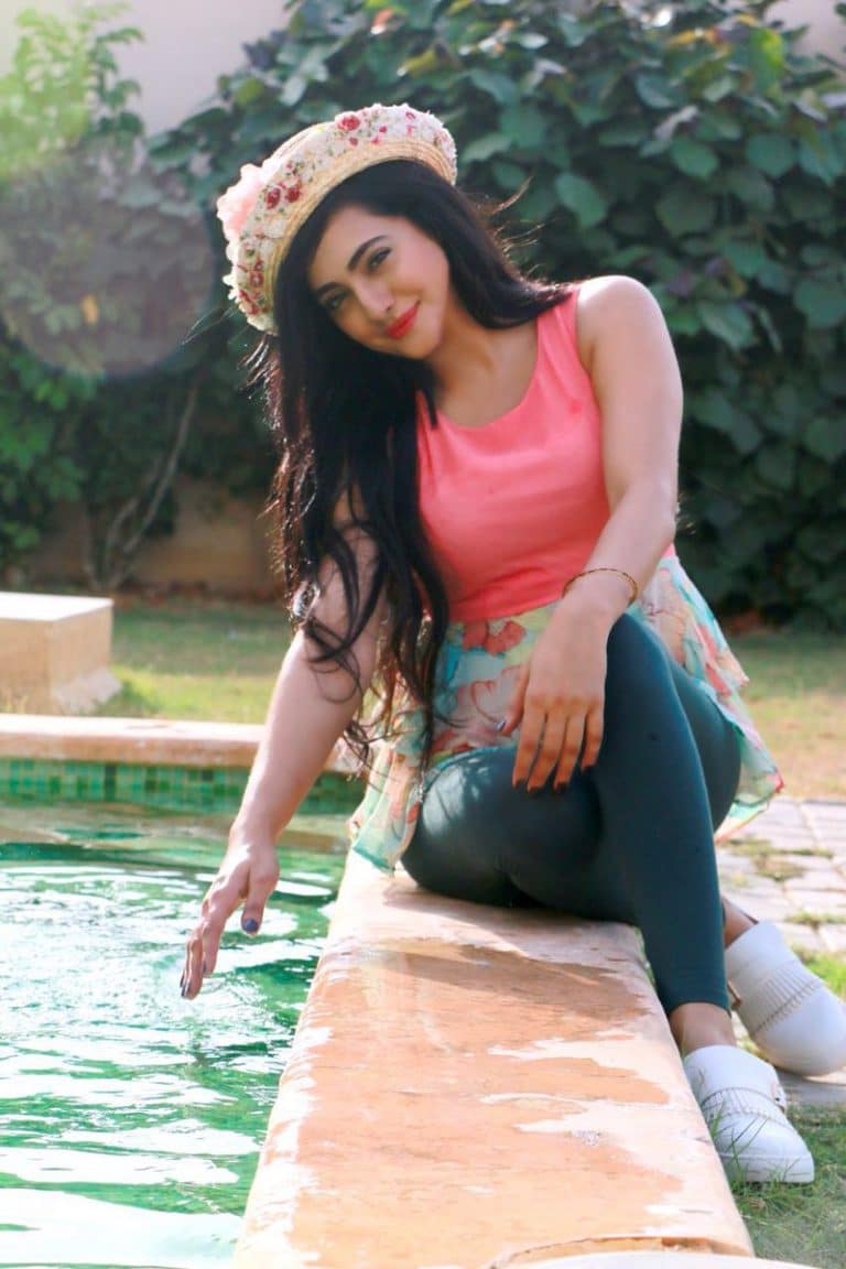 Suzain Fatima - Biography, Height & Life Story | Super Stars Bio