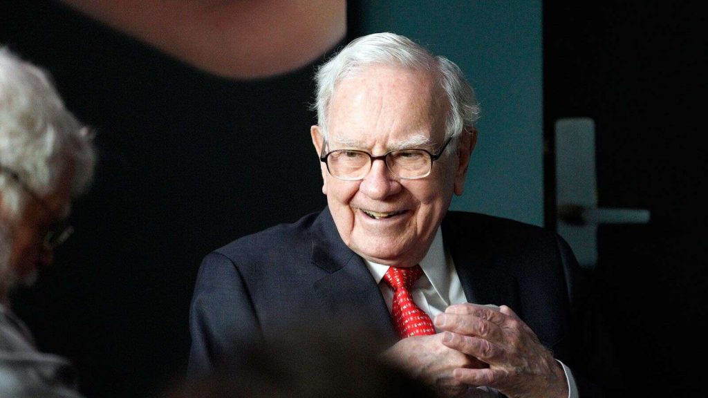 Warren Buffett - Biography, Height & Life Story | Super Stars Bio