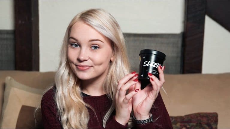 ASMR Darling - Biography, Height & Life Story | Super Stars Bio