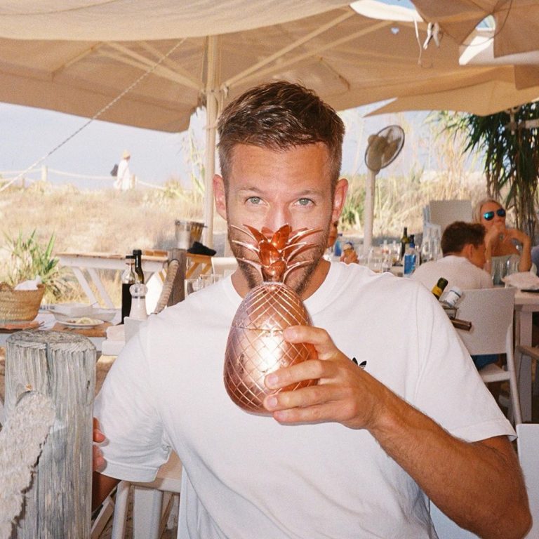 Calvin Harris - Biography, Height & Life Story | Super Stars Bio