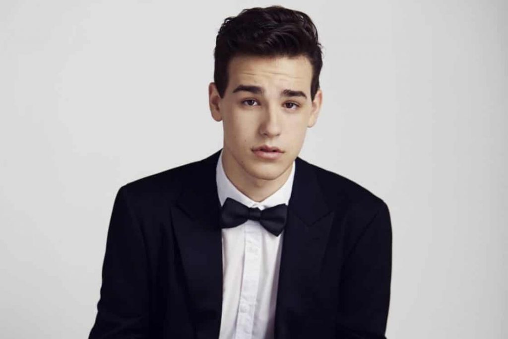 Jacob Whitesides - Biography, Height & Life Story | Super Stars Bio