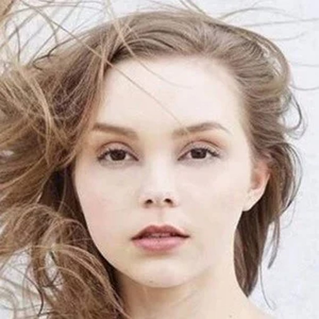 8 Things You Didn't Know About Savannah May - Super Stars Bio