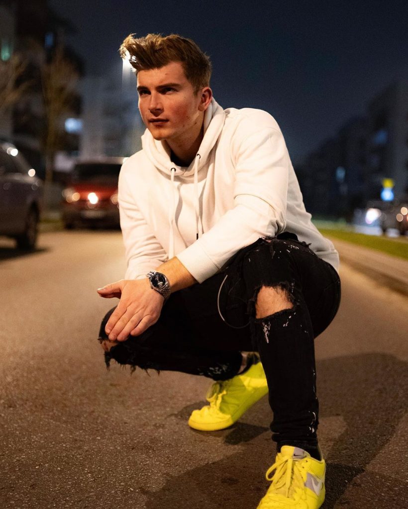 Adam Zakiewicz - Biography, Height & Life Story | Super Stars Bio