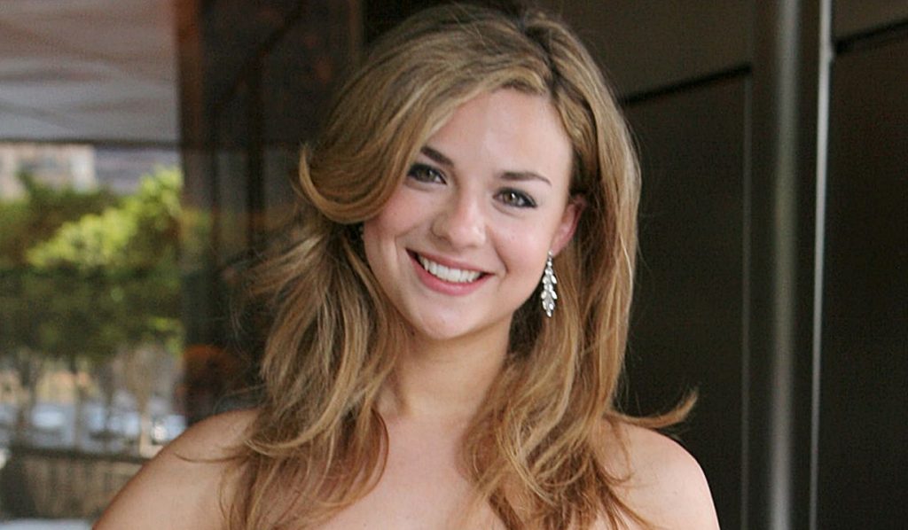 Bonnie Dennison - Biography, Height & Life Story | Super Stars Bio