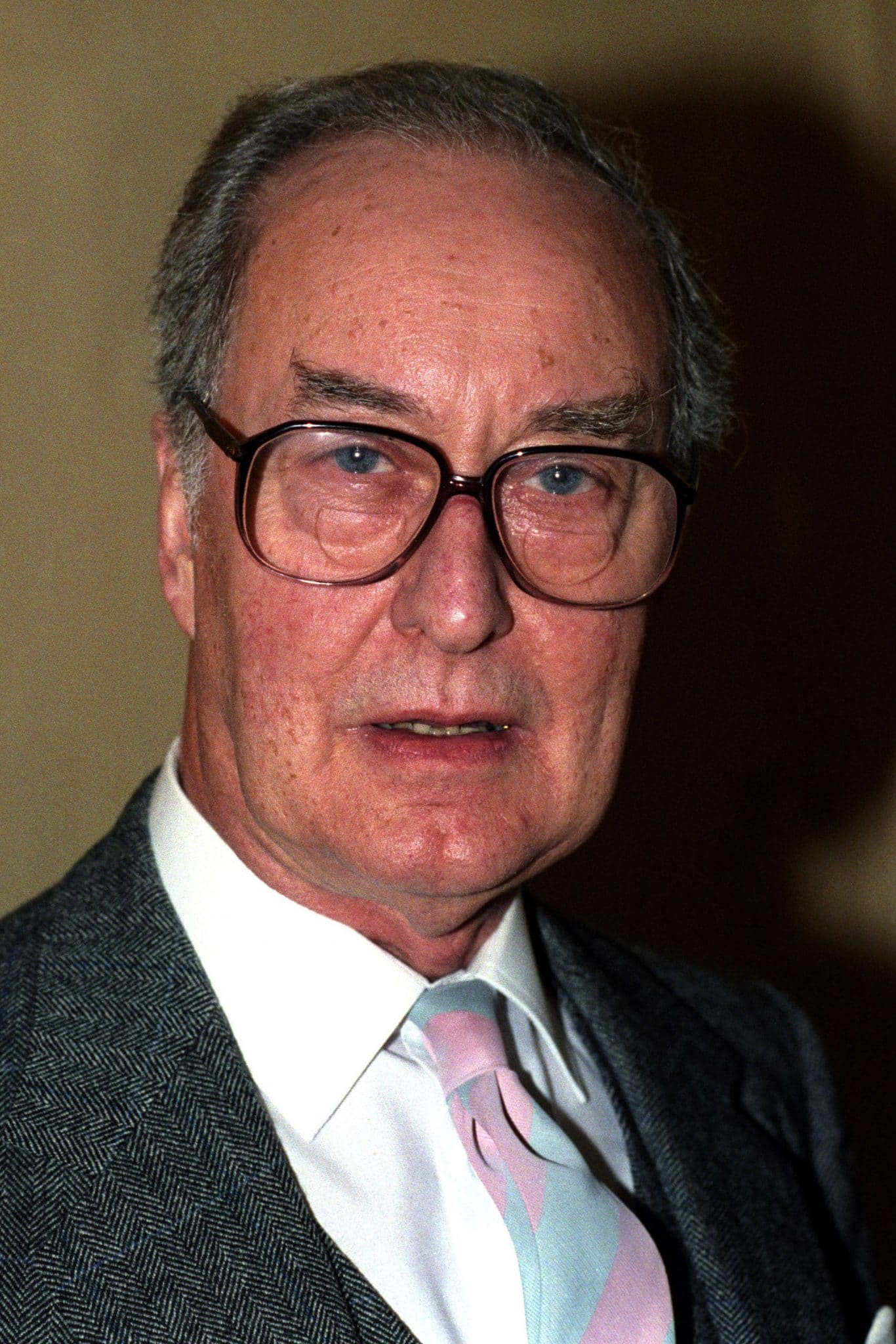 Frank Thornton - Biography, Height & Life Story | Super Stars Bio