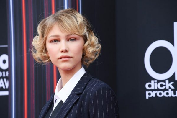 Grace VanderWaal - Biography, Height & Life Story | Super Stars Bio