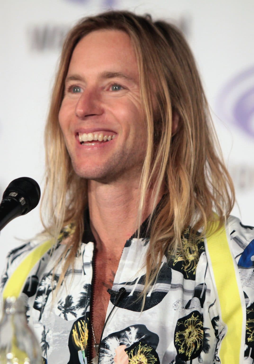 Greg Cipes - Biography, Height & Life Story | Super Stars Bio