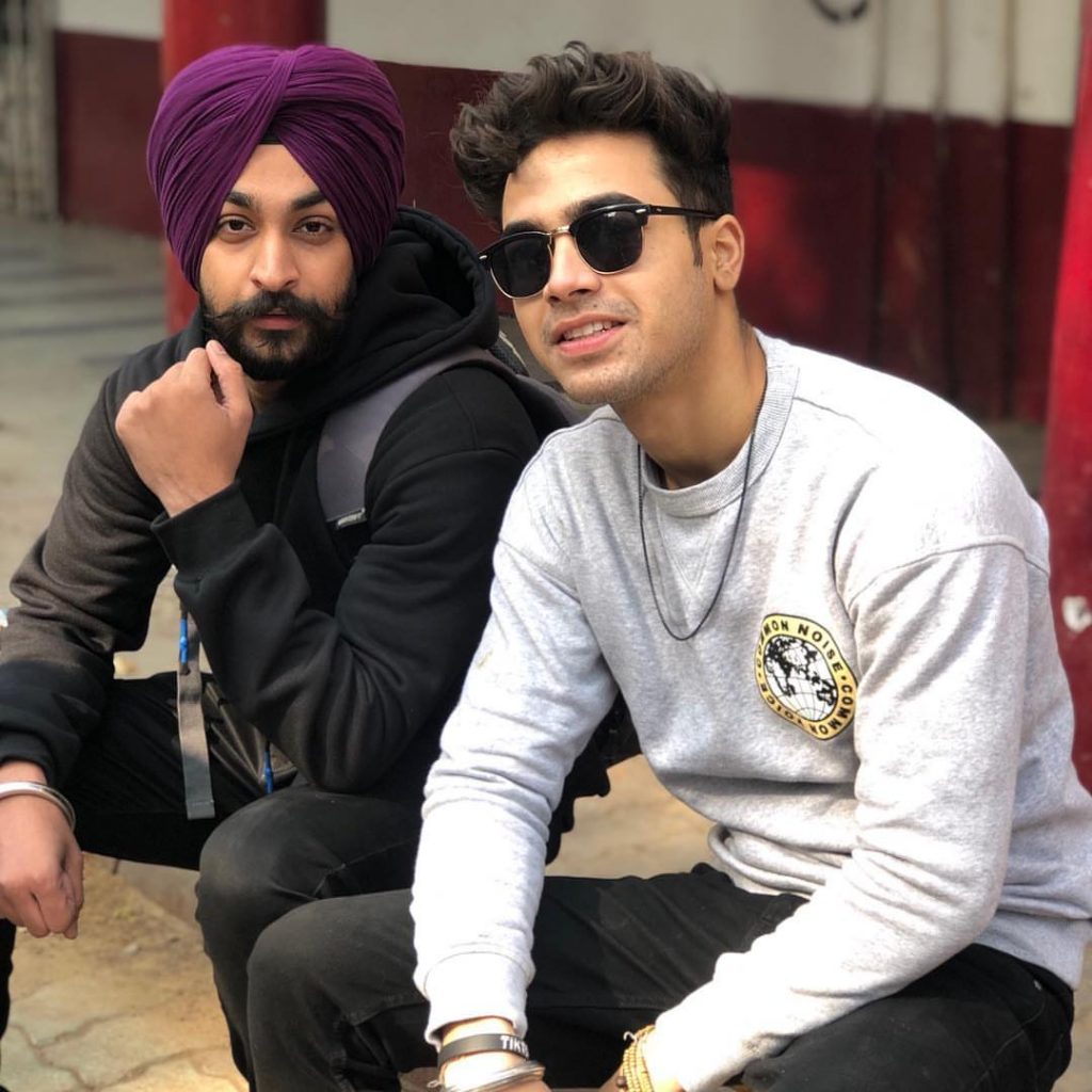 Meet Randhawa - Biography, Height & Life Story | Super Stars Bio