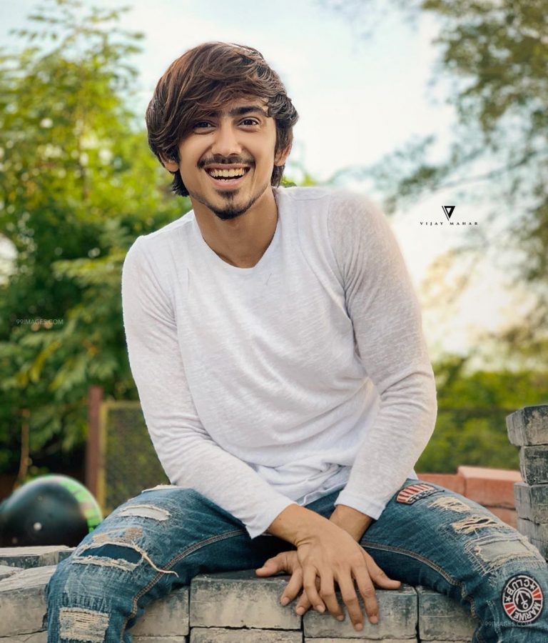 Adnaan Shaikh - Biography, Height & Life Story | Super Stars Bio